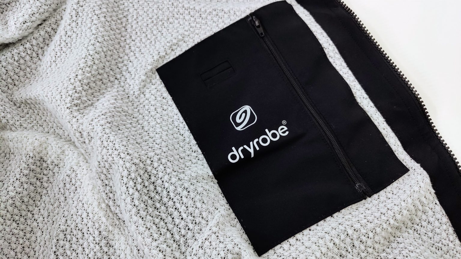Dryrobe für Läufer: Warum sich der Mantel nicht nur bei schlechtem ...
