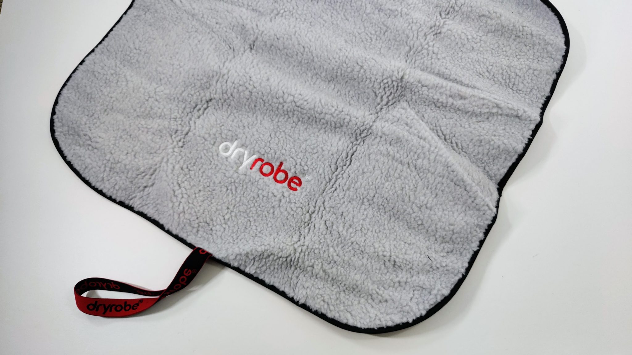 Dryrobe für Läufer: Warum sich der Mantel nicht nur bei schlechtem ...